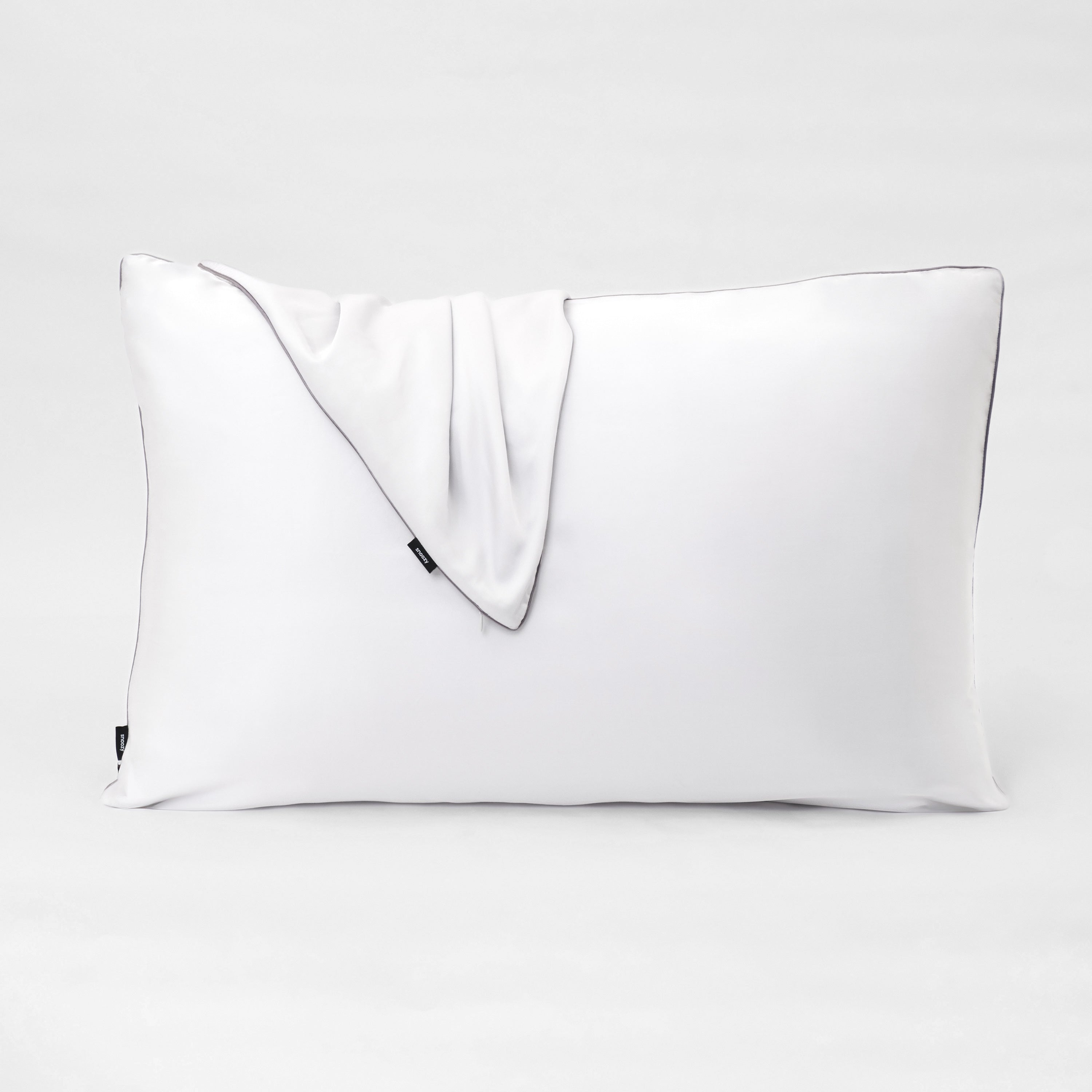 Snoozy┃The Anti-Acne Pillowcase